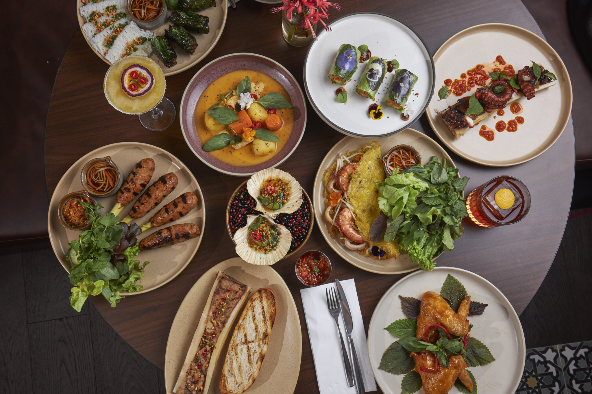 Home - HOIANA.COM.AU