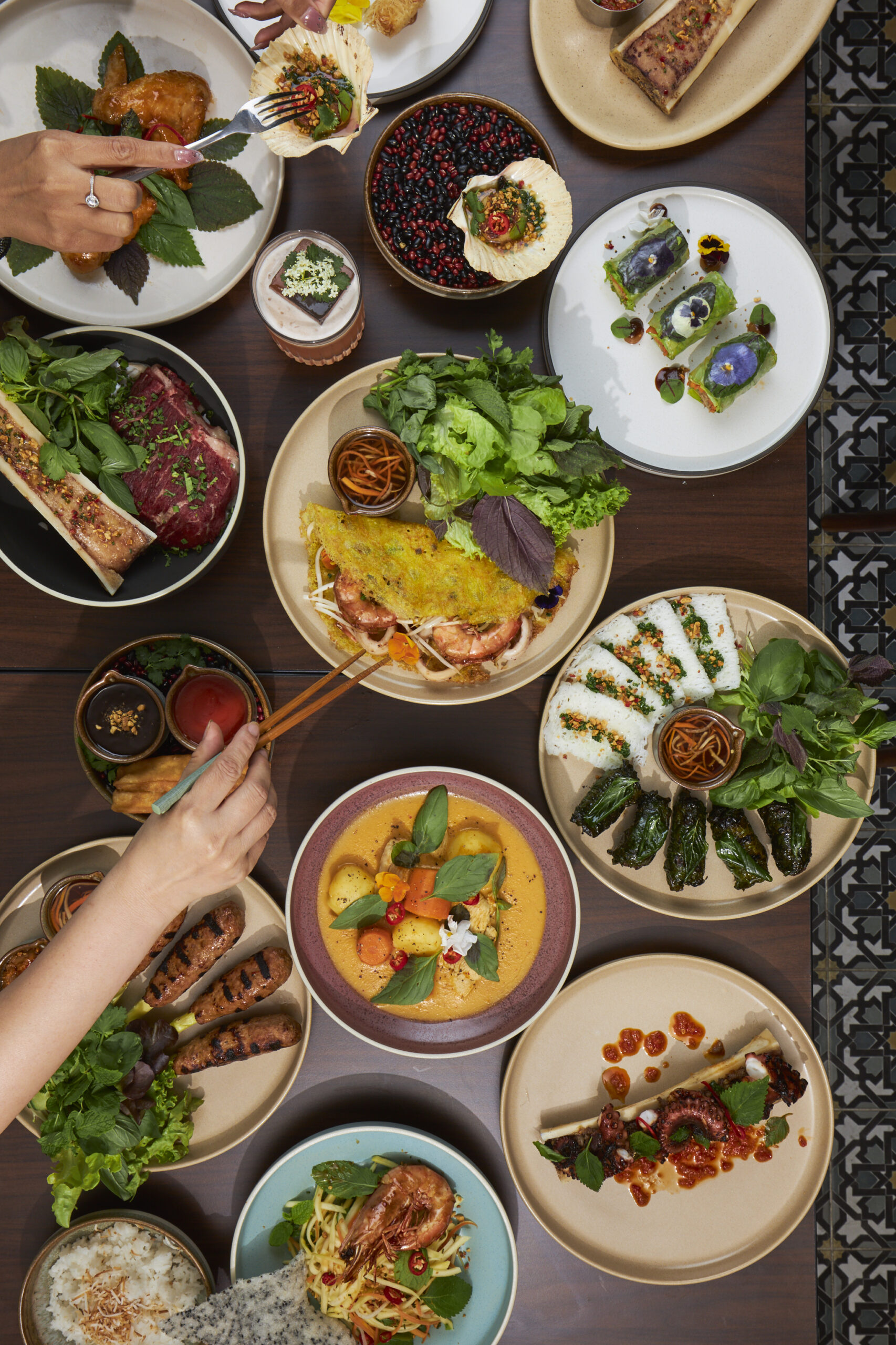 Reservations - HOIANA.COM.AU